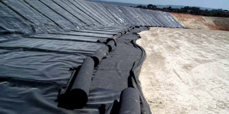 Malla Geotextil: ¿Qué Es y Cuáles Son Sus Usos?