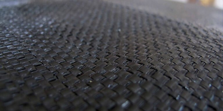 Malla Geotextil: ¿Qué Es y Cuáles Son Sus Usos?